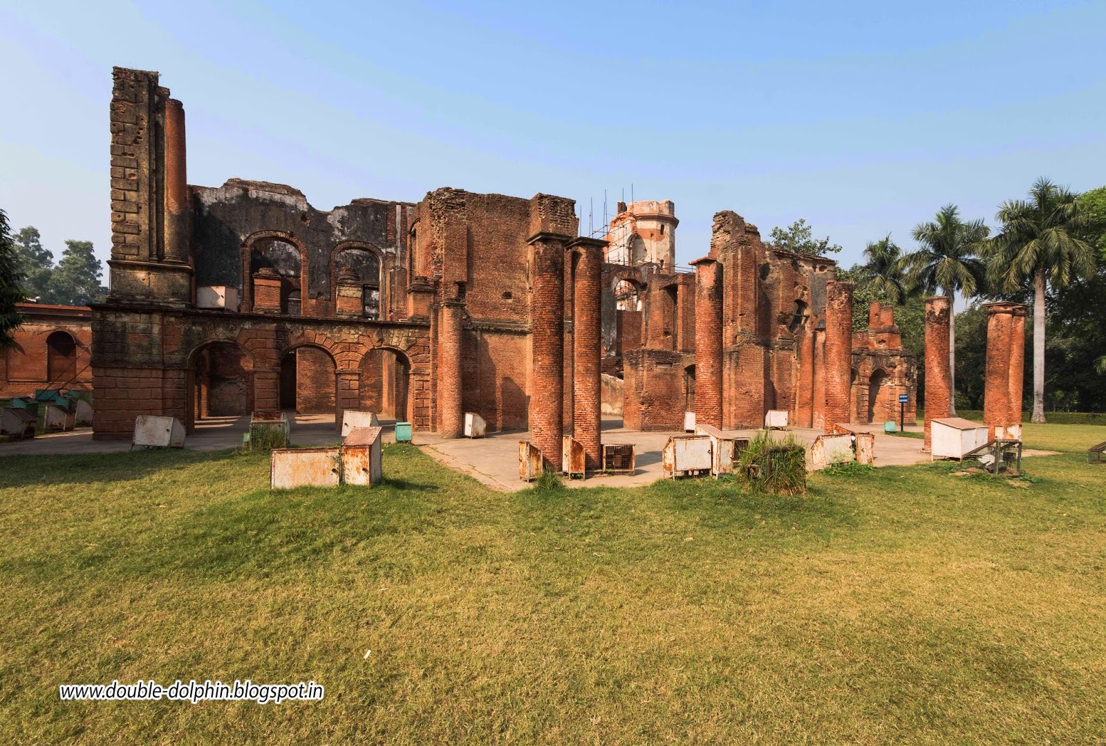 The Concrete Paparazzi: The Residency, Lucknow