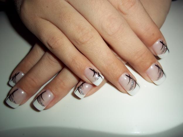 Zenski kutak: Lakiranje noktiju