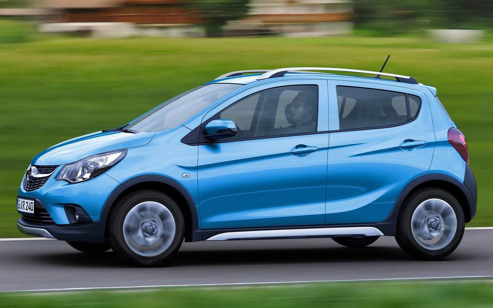 Opel Karl Rocks: compacto alemão em versão aventureira