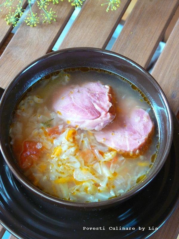 Supa de varza cu afumatura - Lucskos Kaposzta