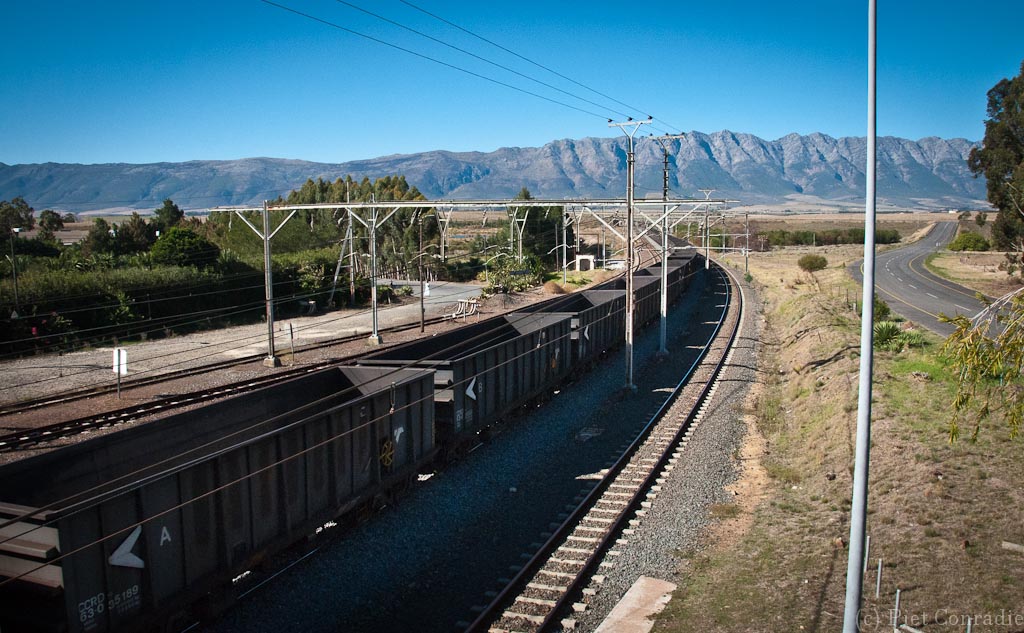 Trains and Railways in South Africa: 2011-05-01: Tulbagh Road station ...