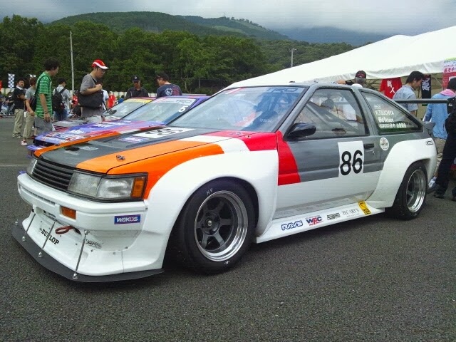 TomoChan Store: AE86 [KEIICHI TSUCHIYA] DORIKIN