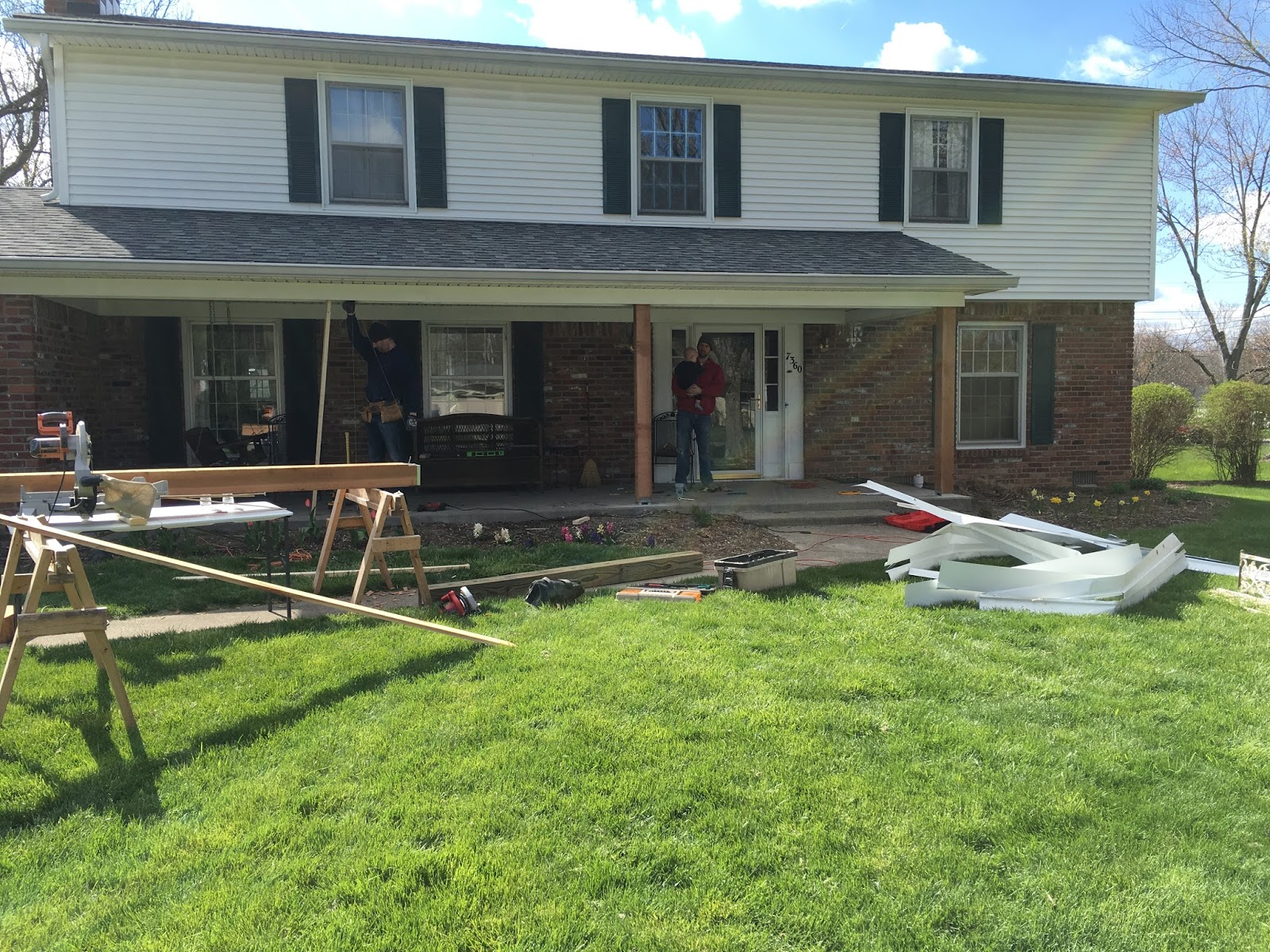 Casa Williams: Updating Our Front Porch with 6"x6" Rough Cedar Posts
