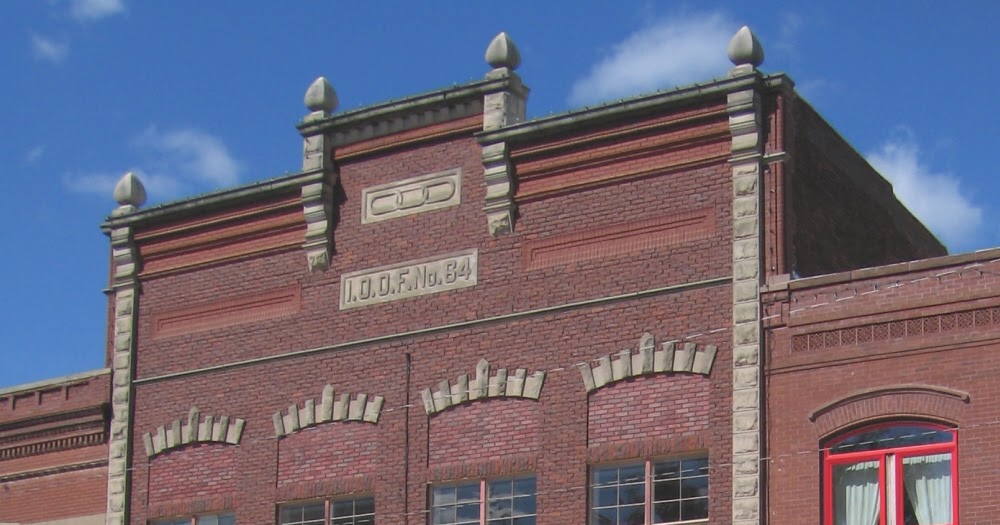 Chariton's Square Deal: I.O.O.F. Building