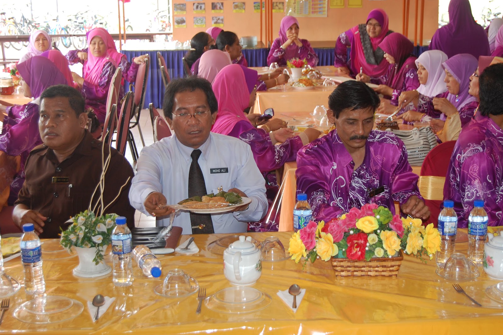 SEKOLAH KEBANGSAAN SERI DUYONG,MELAKA: SESSI JAMUAN RINGAN UNTUK TETAMU ...