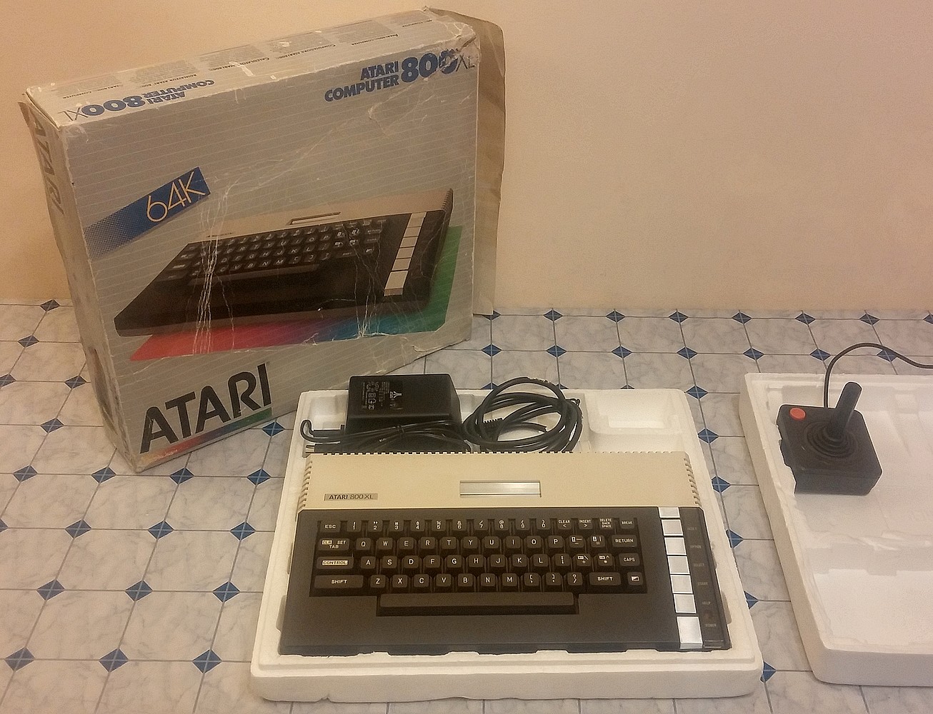 My RetroTechnology: Atari 800 XL (dalla mia collezione)
