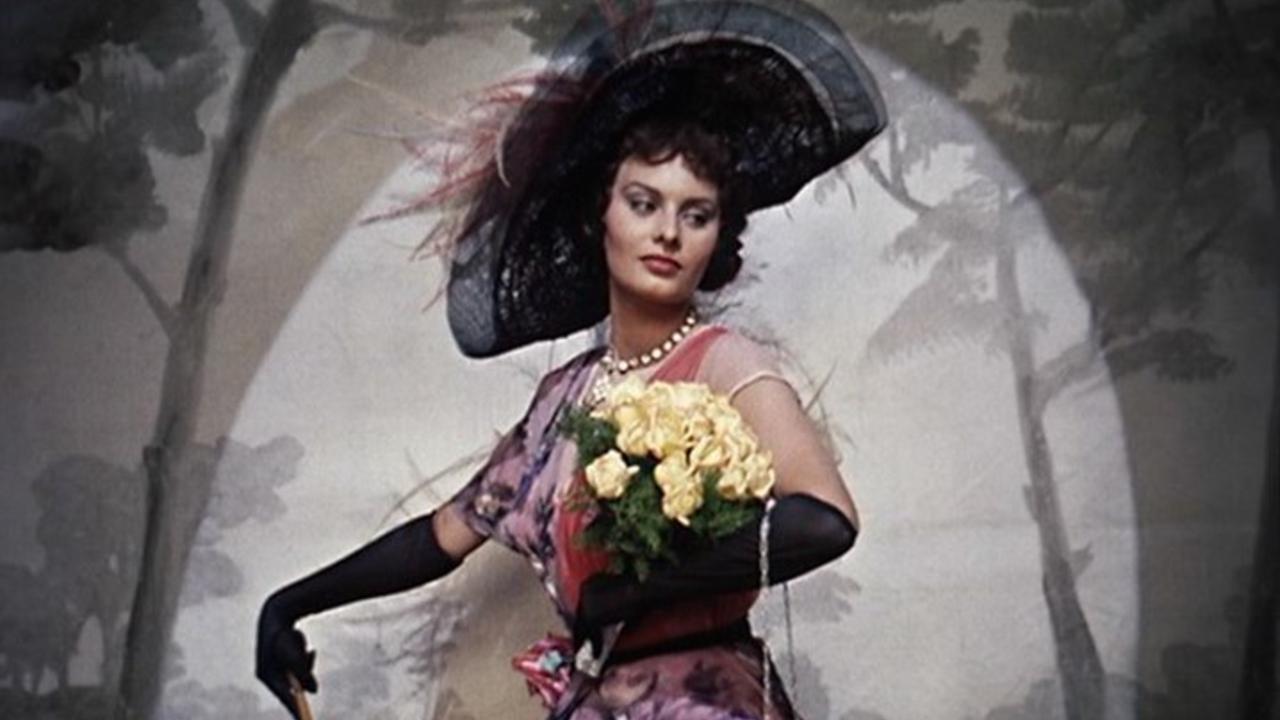 Film Alert 101: CINEMA REBORN - Another title NEAPOLITAN CAROUSEL ...