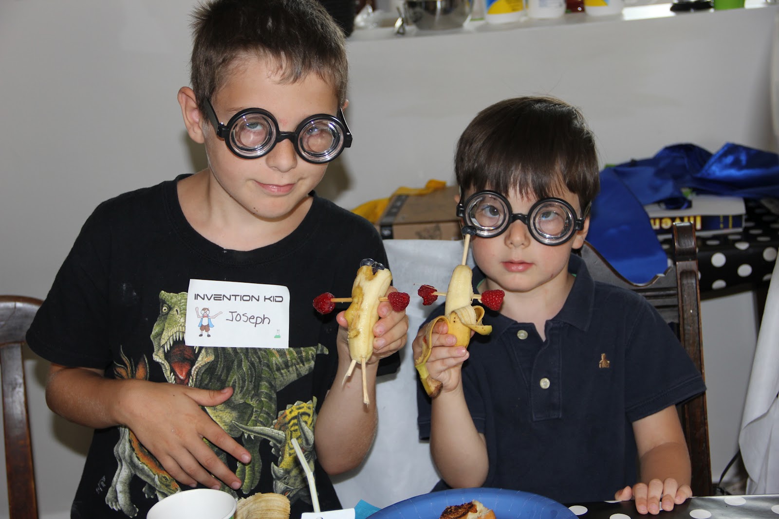 Welcome to Sillyville!!!: Science Invention Party!