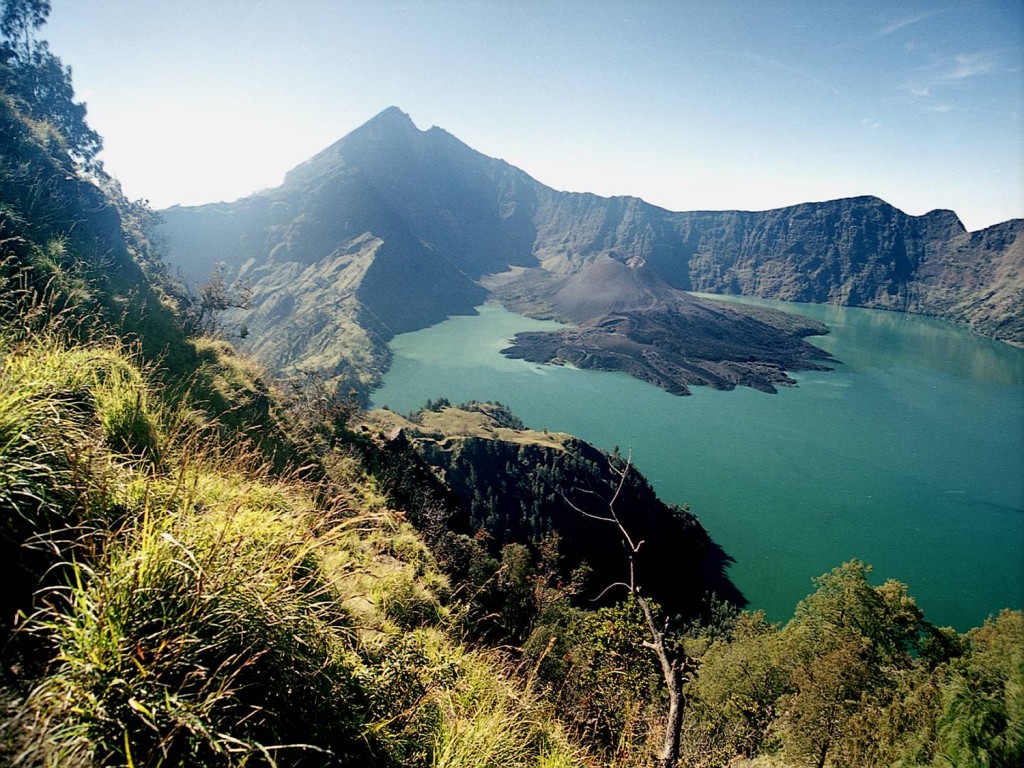 ADVENTURE: RUTE PENDAKIAN GUNUNG RINJANI