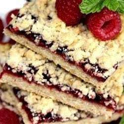 Delicious Raspberry Oatmeal Cookie Bars - Lovely recipes