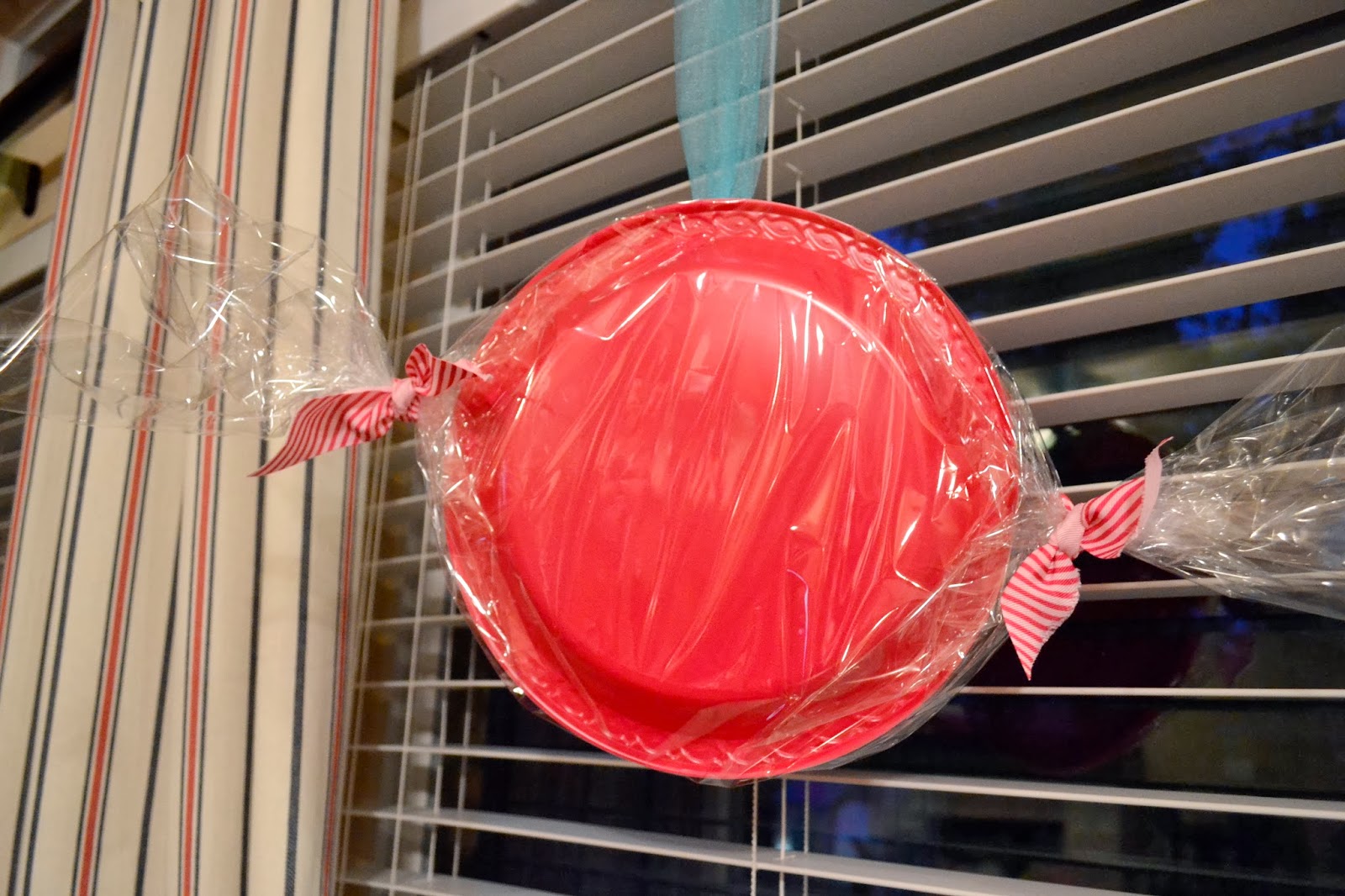 Your Little Birdie: Candyland Party: Decor and Games