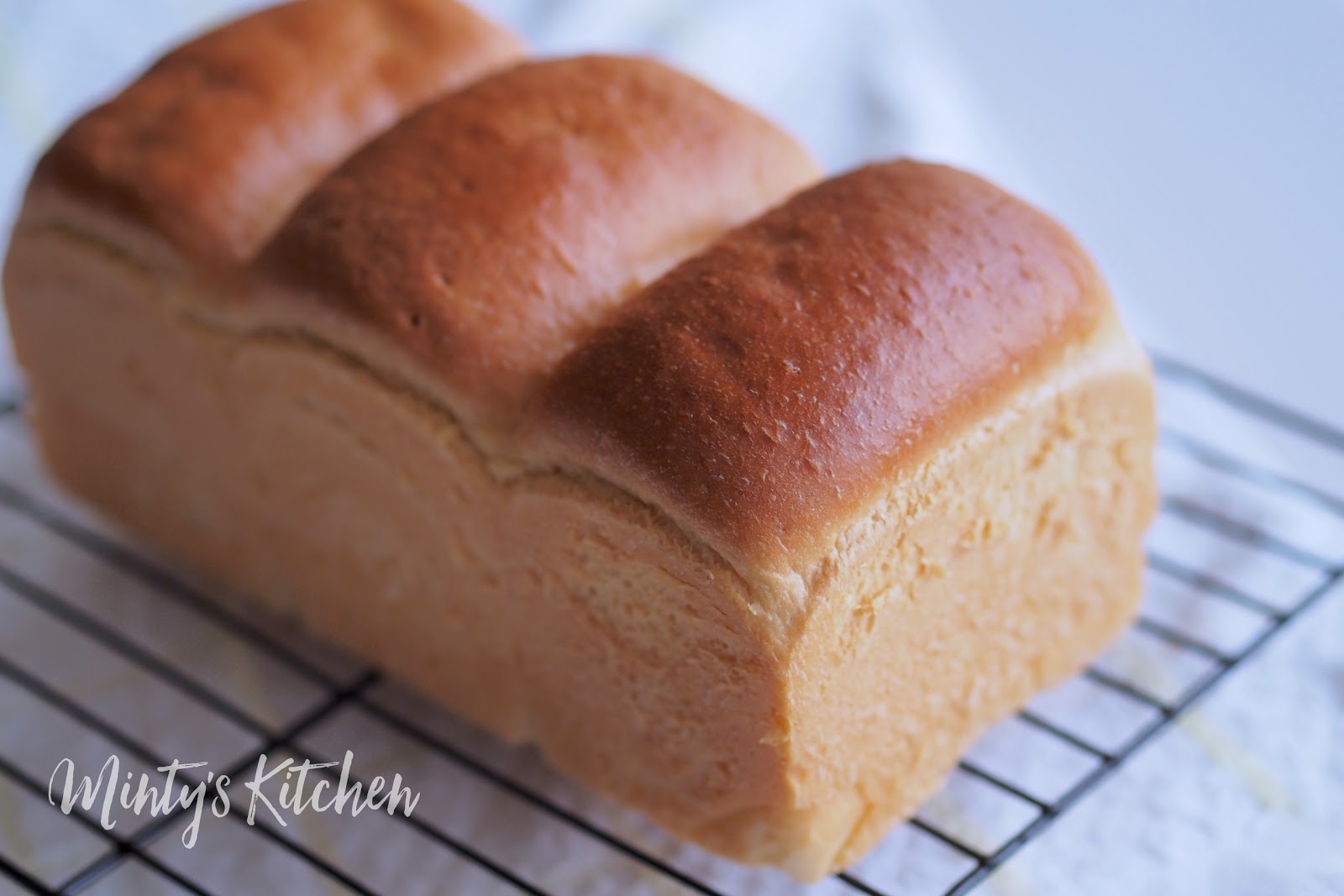 Minty's Kitchen: One-time Proofing Soft Bread (Killer Toast)