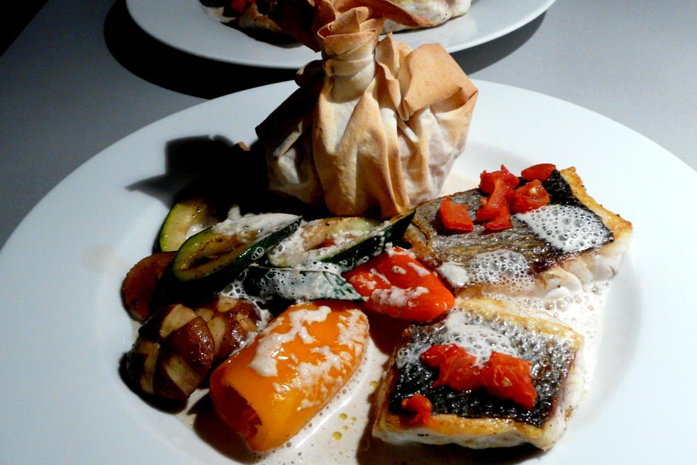 Kulinarische Welten zu Fisch- und Meeresfrucht: Wolfsbarsch mit ...