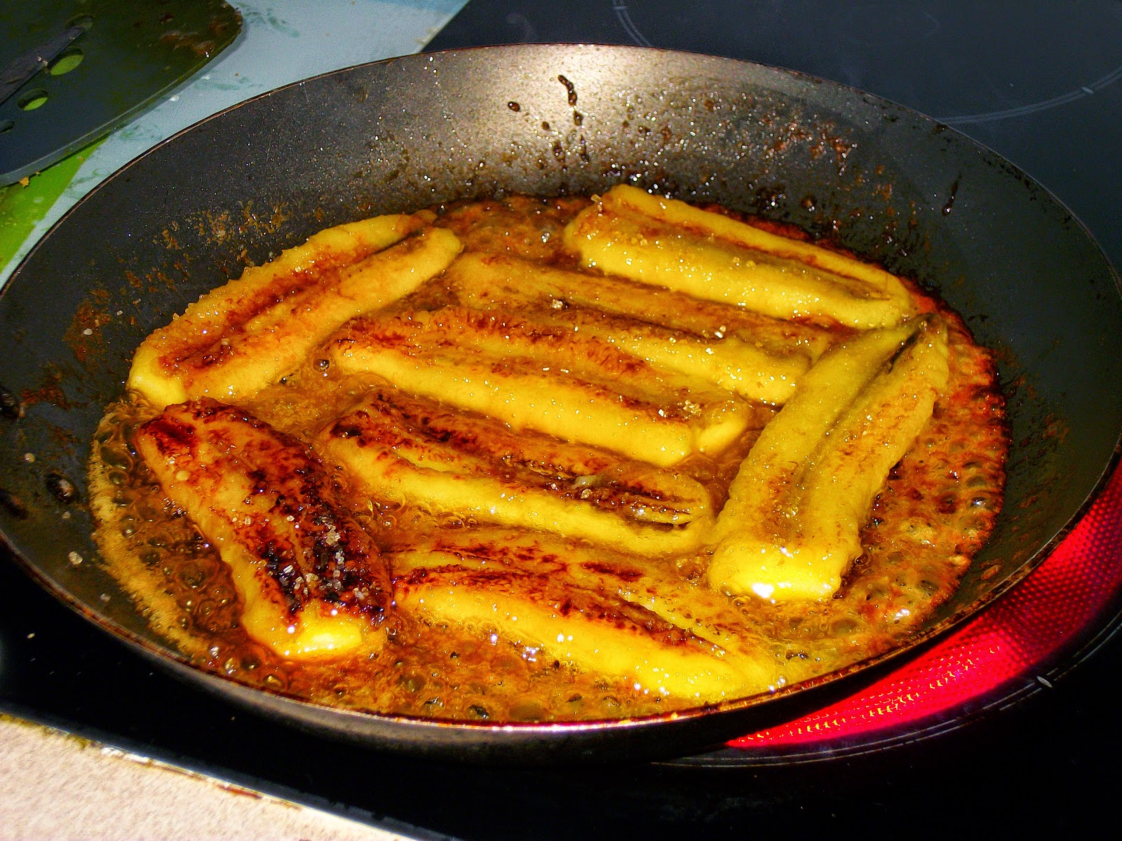 Bananes Flambées - Chez Dinou!