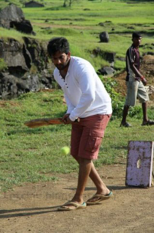 Entire Cinema Gallery - Movie Posters, Movie Gallery, Movie Stills ...