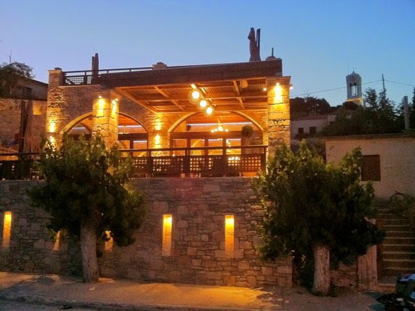 ΚΡΗΤΙΚΑ ΦΥΣΙΚΑ ΠΕΤΡΩΜΑΤΑ: ΓΕΡΑΚΑΡΙ AGKALI HOMES
