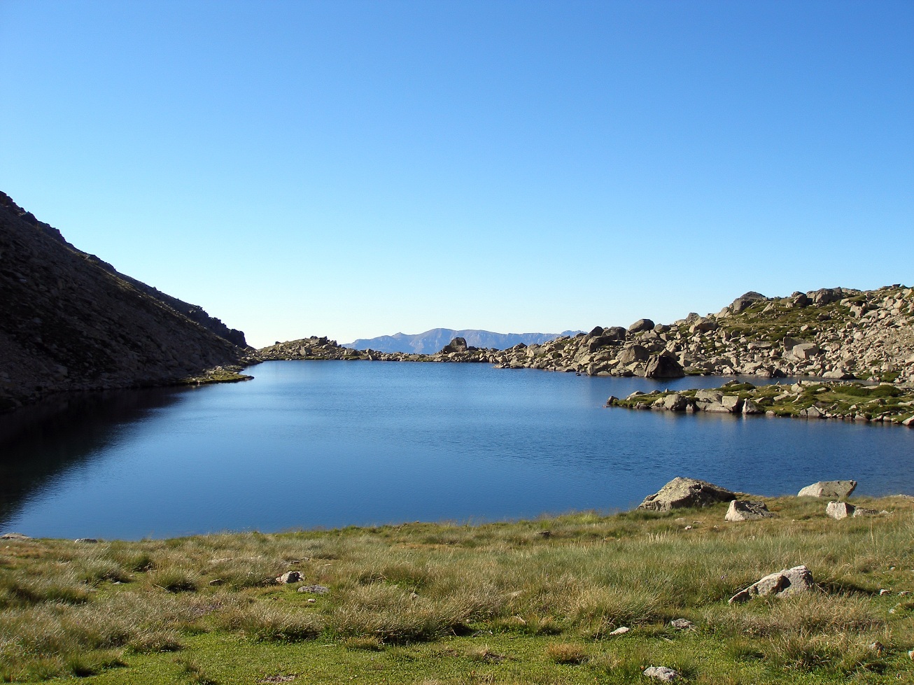 TRINI Y SALVA: Ascensión al Setut (por Cresta) y Tossa Plana de Lles