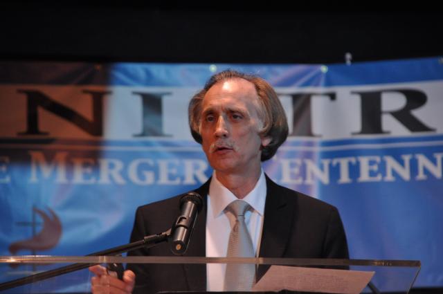 CHURCH HISTORY FILES: Dr. Harold Hunter Delivers Historic Presentation