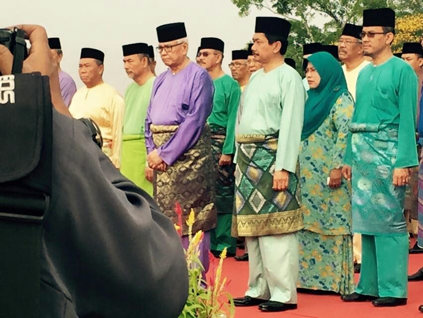 Kemahkotaan DYMM Sultan Ibrahim Sultan Johor: Gambar Sempena Istiadat ...