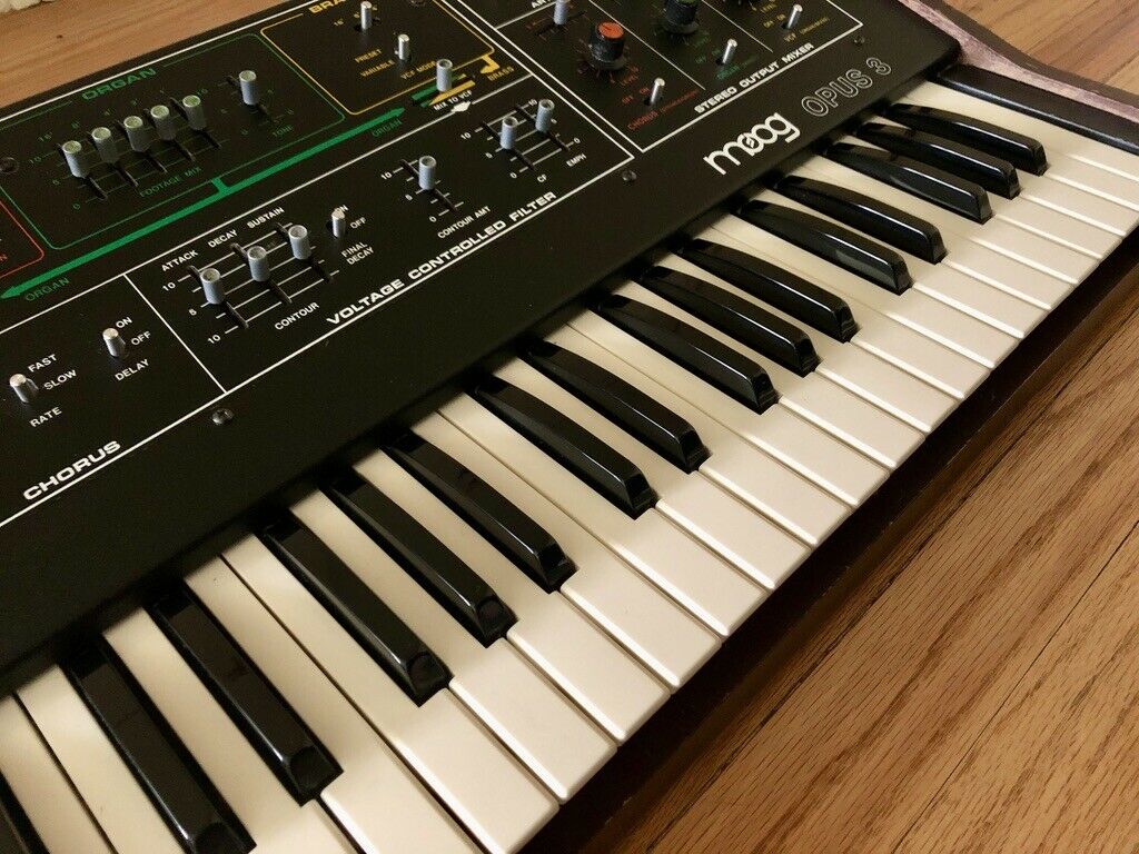 MATRIXSYNTH: 1980 Moog Opus 3