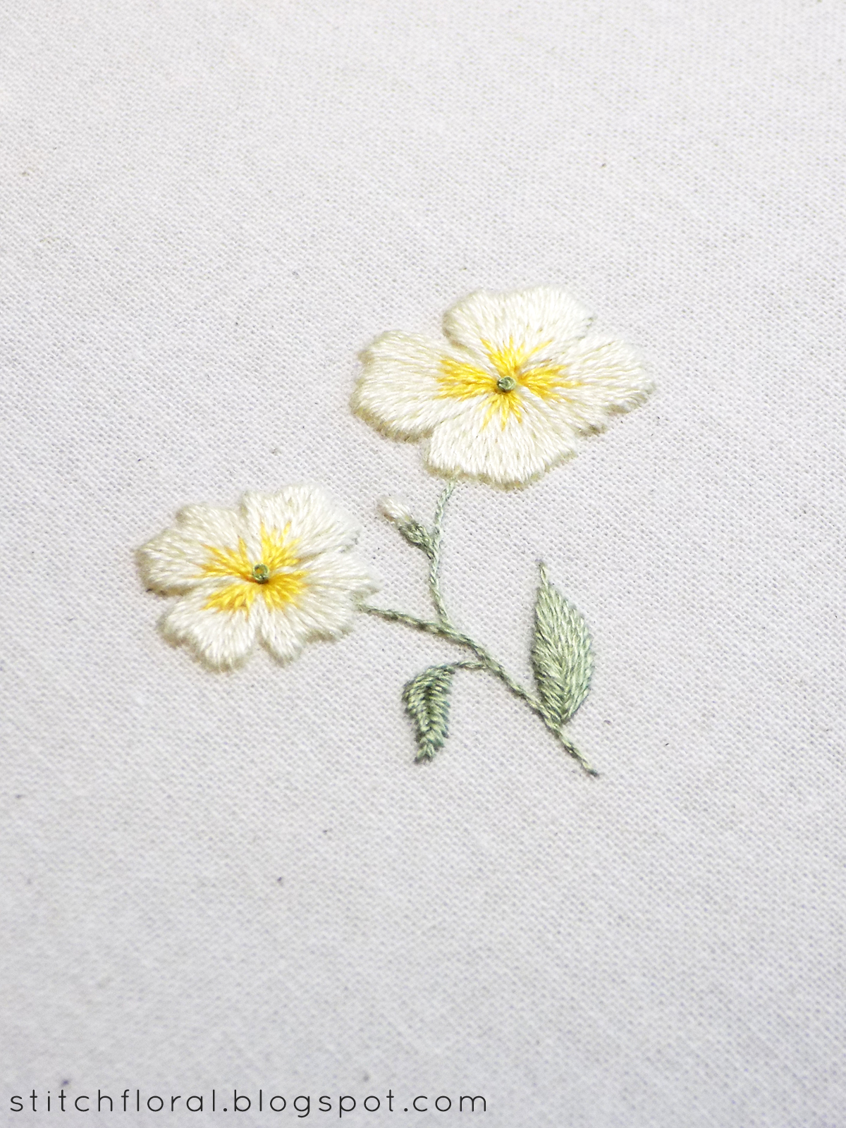 Primrose botanical embroidery: freebie & tutorial - Stitch Floral