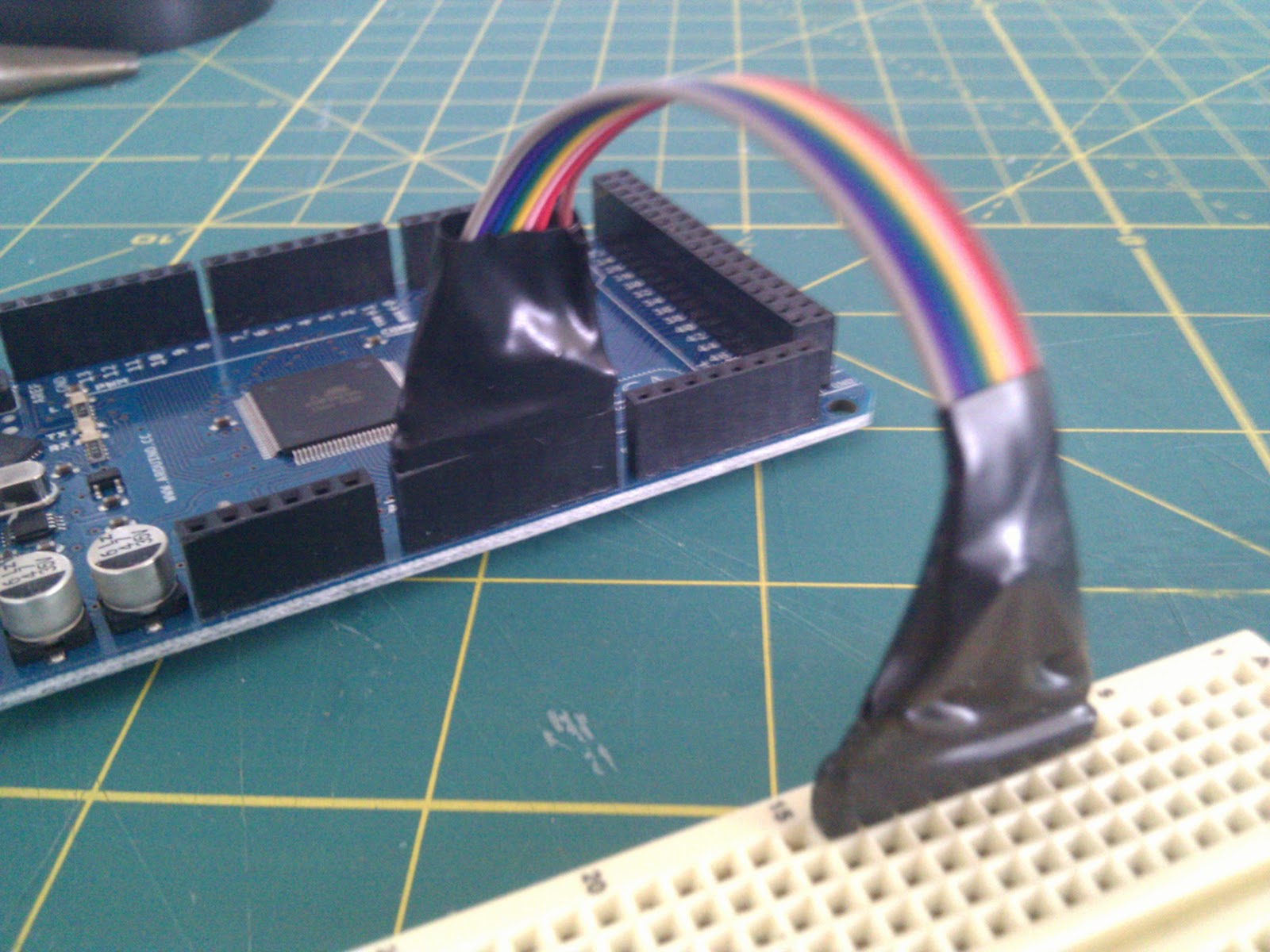 Building Stuff: Ribbon Cables - Arduino Cable Management