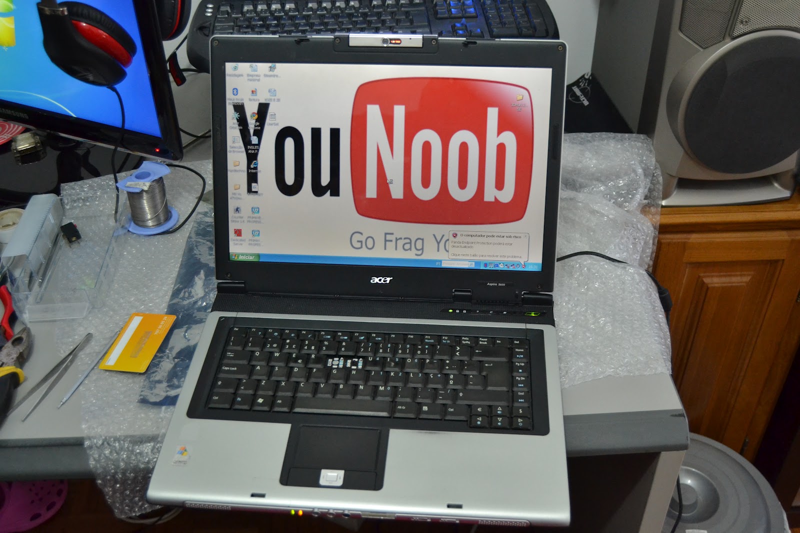 Tech Gore Galore: Acer Aspire 5600 Series DISASSEMBLY AND REPAIR