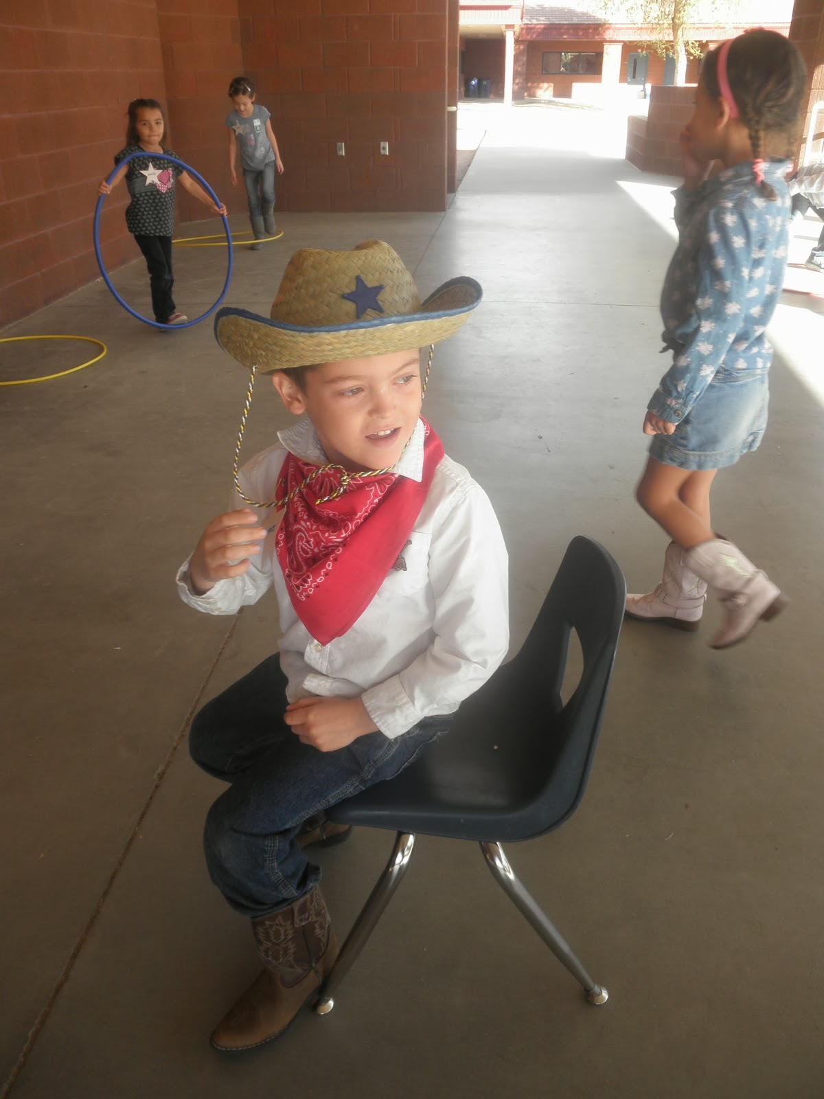 A Beagle and A Baby: Spirit Week and Kindergarten Rodeo