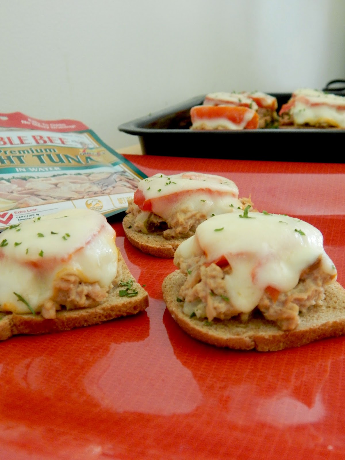 Mini Tuna Melt Sliders #BumbleBeeB2S | Ally's Sweet & Savory Eats