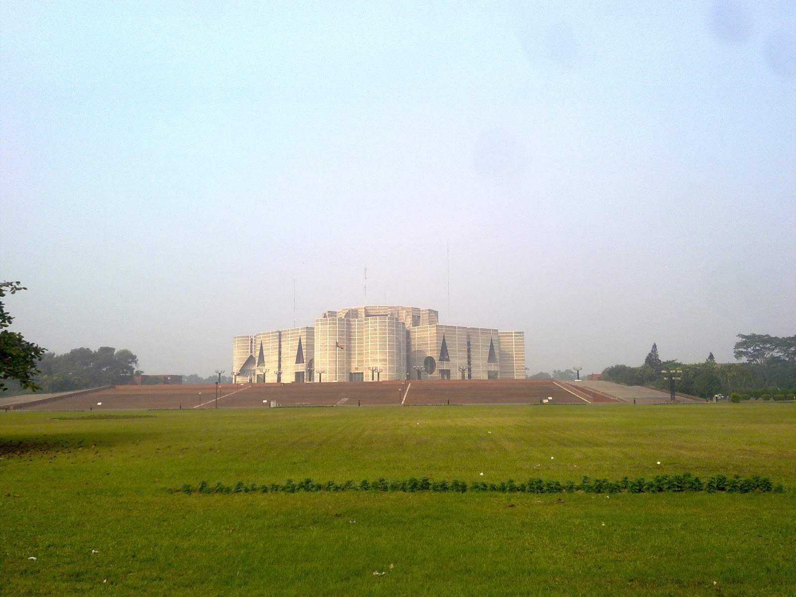 Photos of National Parliament Building | Tourist Guide