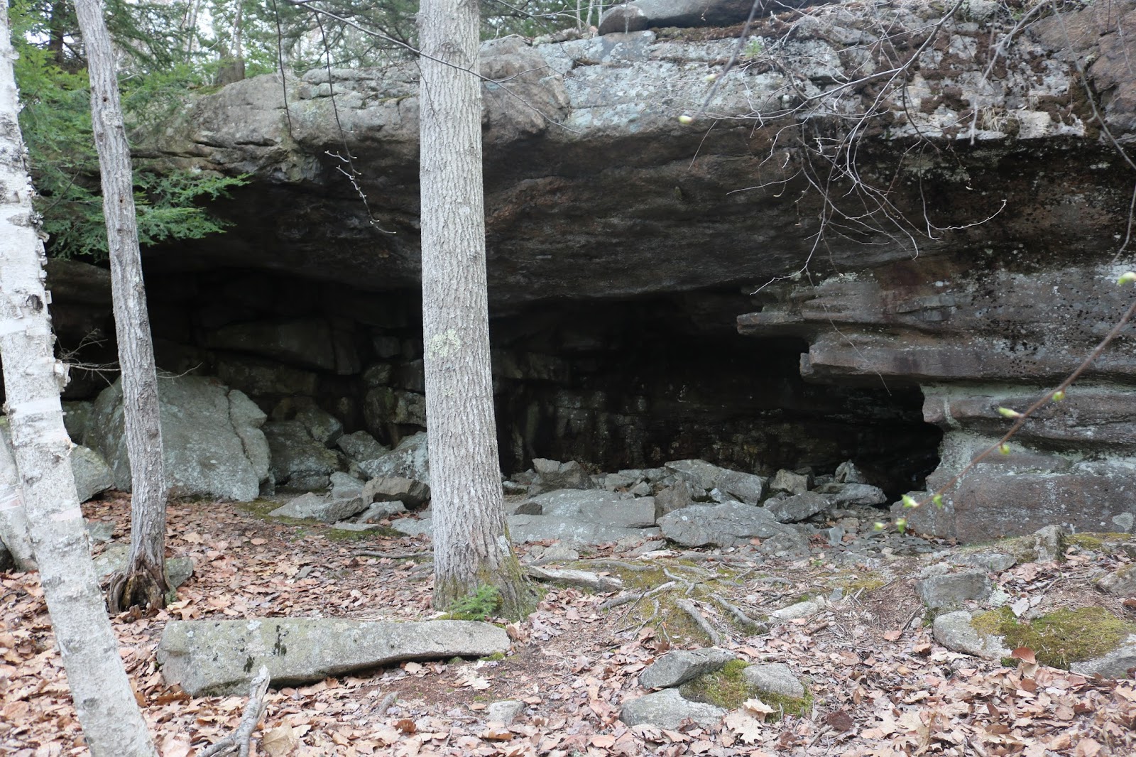 ABANDONED TRAILS OF ACADIA NATIONAL PARK: THE BEAR CAVE OF CHAMPLAIN ...