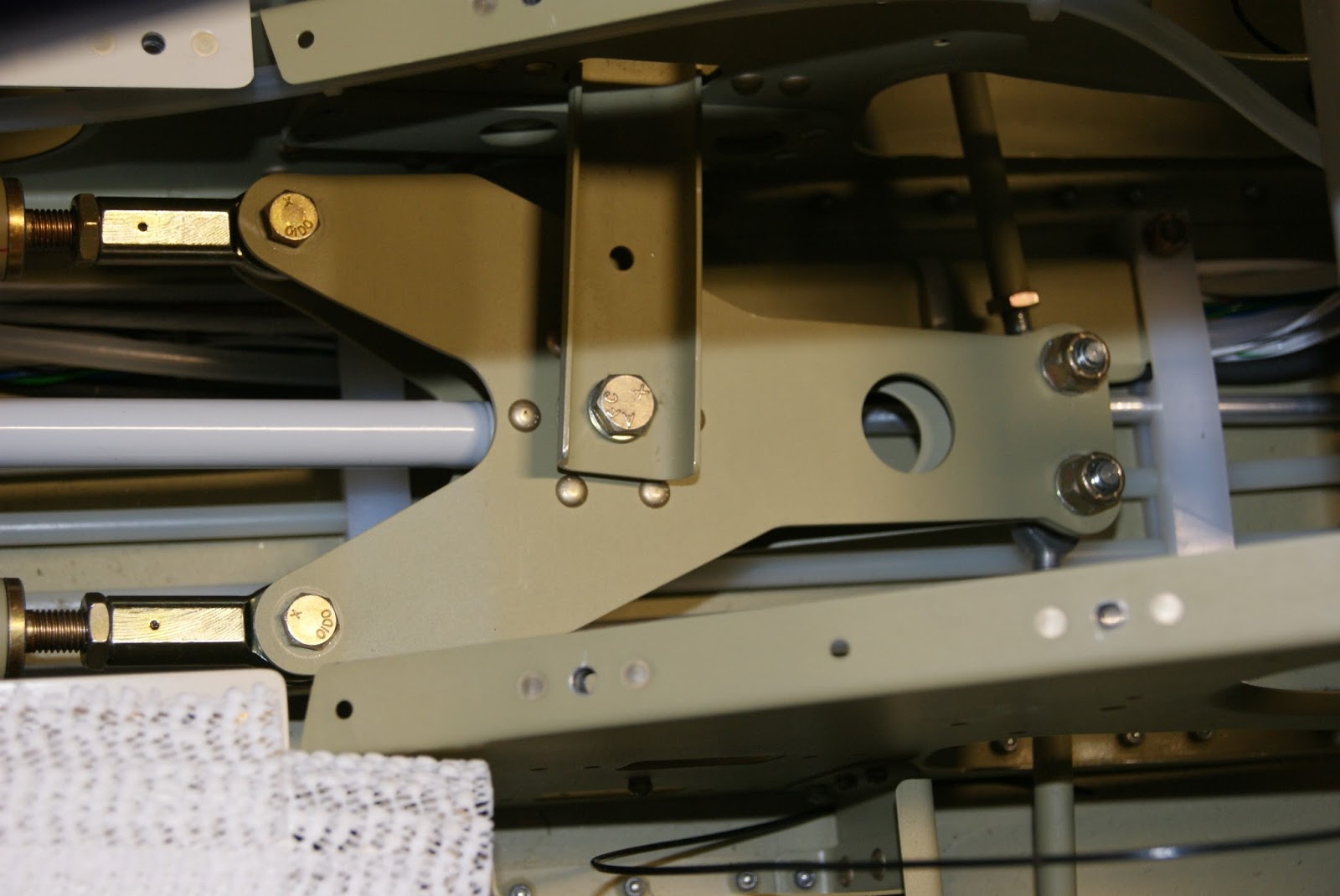 DOG Aviation John's RV-12 Blog: Left F-1265 Flaperon Pushrod & WD-1215 ...