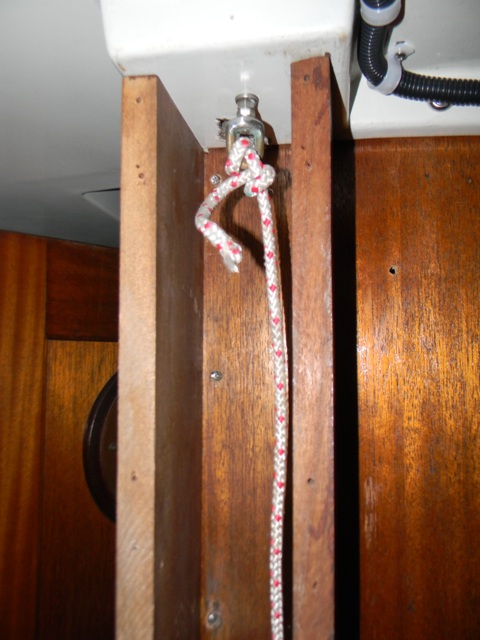 Ericson 25, Oystercatcher: Rigging, Standing, Mast Compression Post, Repair
