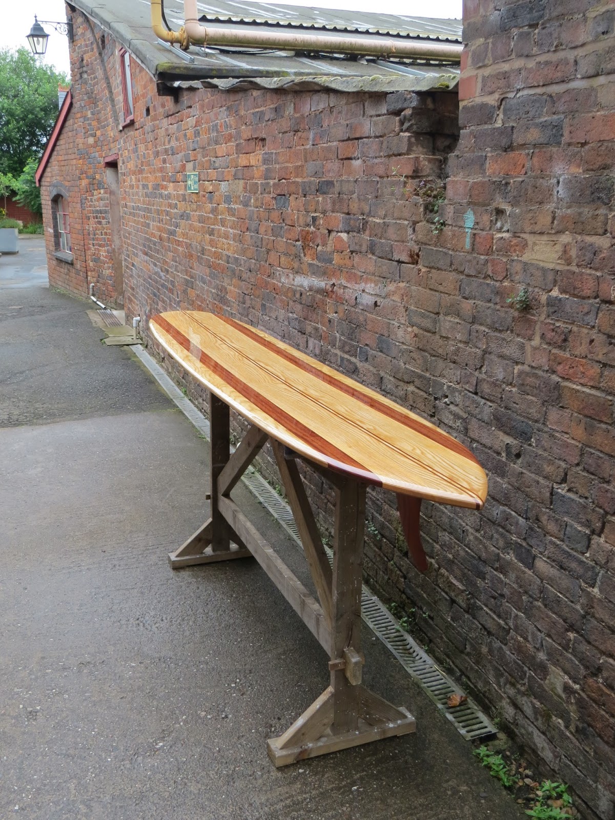 Cabinet Making,: Surfboard Meeting Table