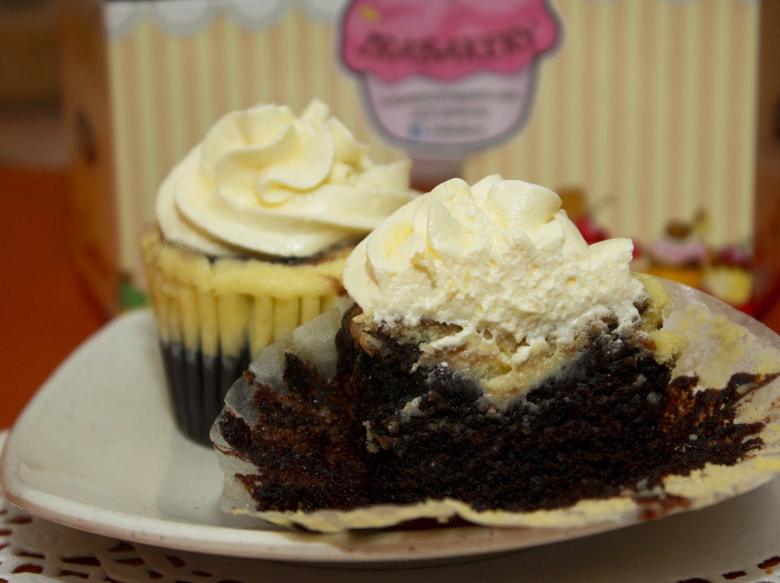 Deco Cakes, Cupcakes, Cheese cake & Kek Lapis Sarawak in Kuching: New ...