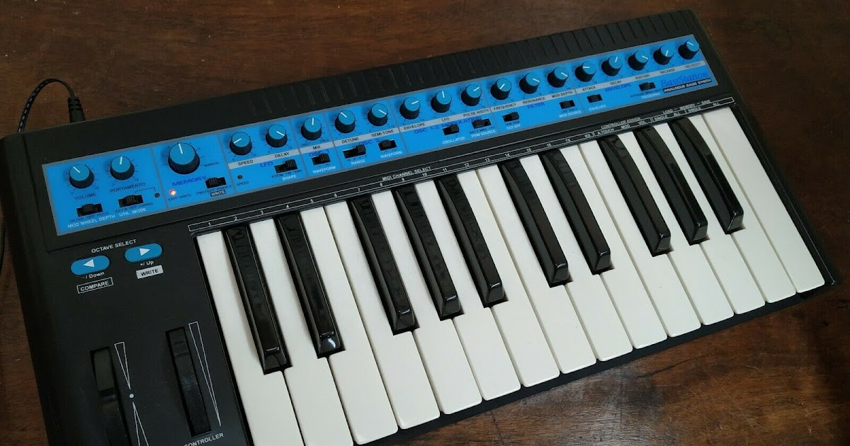 MATRIXSYNTH: Novation Bass Station Keyboard