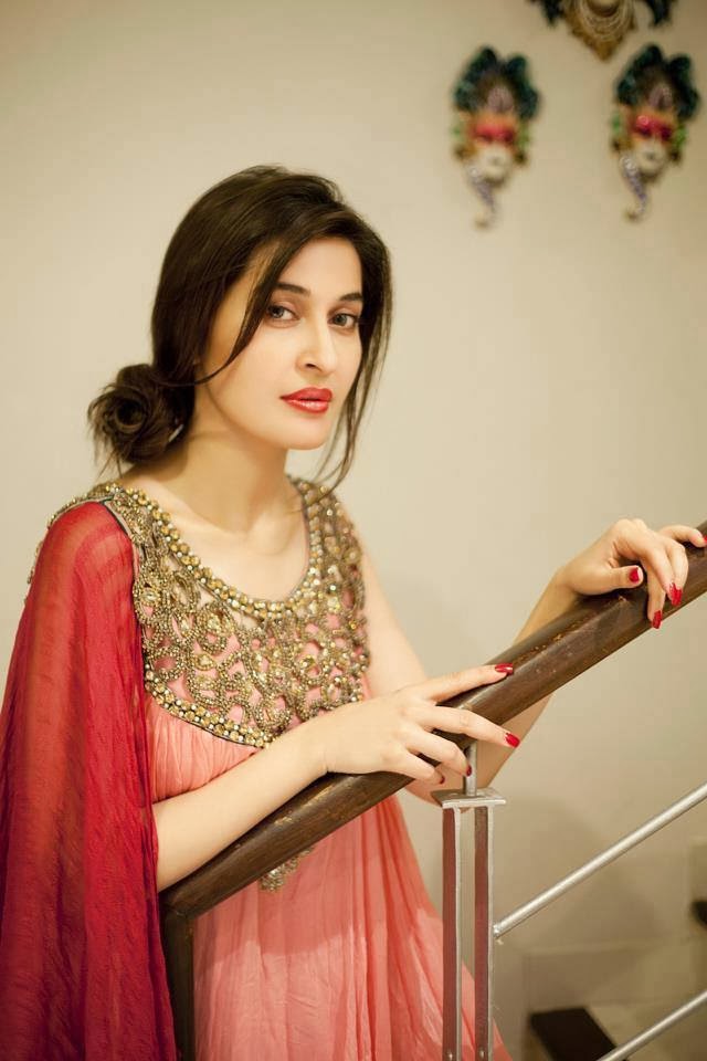 New Pics of Dr. Shaista Lodhi 2014 - Utho Jago Pakistan