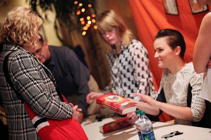 The Divergent Life: Master Post: ALLEGIANT Book Promo Tour with ...