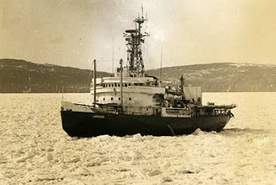 National Snapshot: Canada & the Automobile 1901-2000: 1964