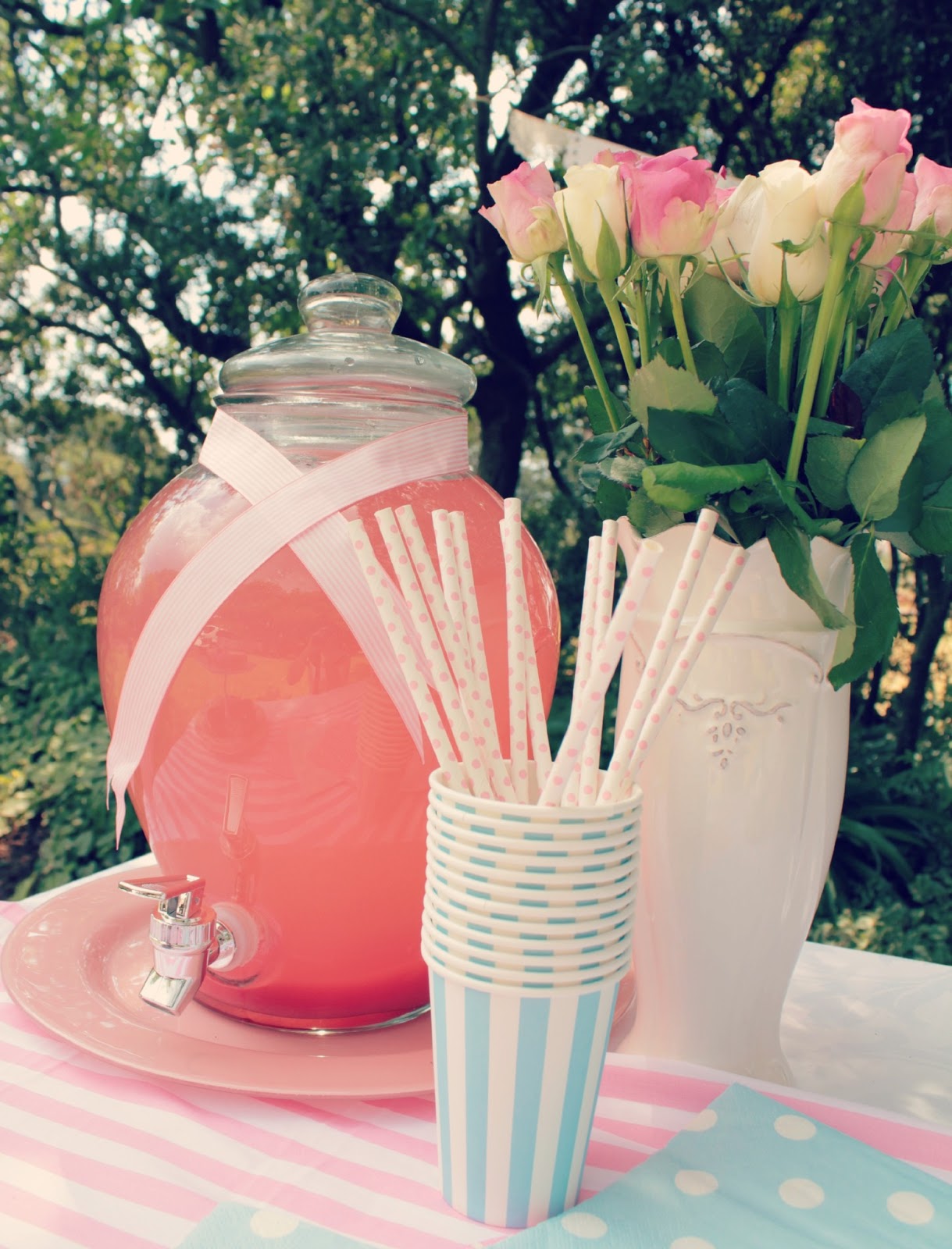 Just Darling: Easter Candy Table