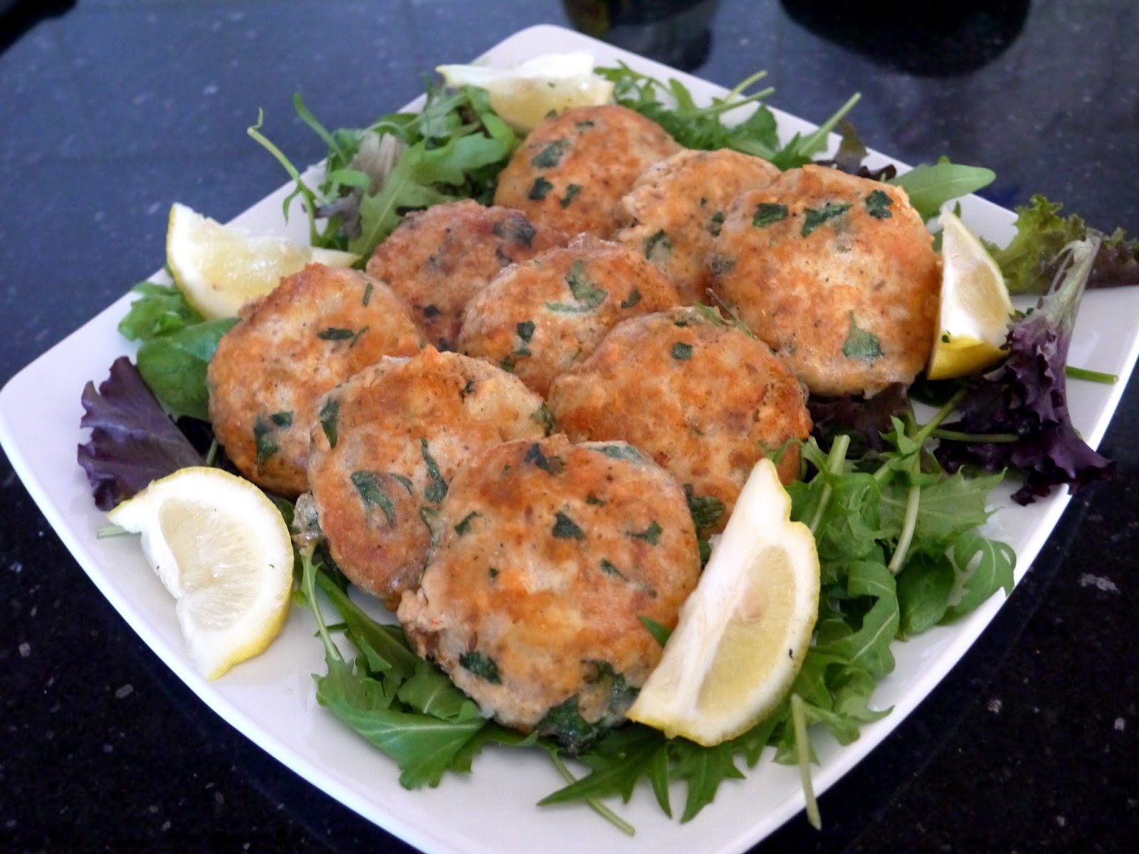 This Muslim Girl Bakes: Spicy Salmon + Potato Fishcakes.