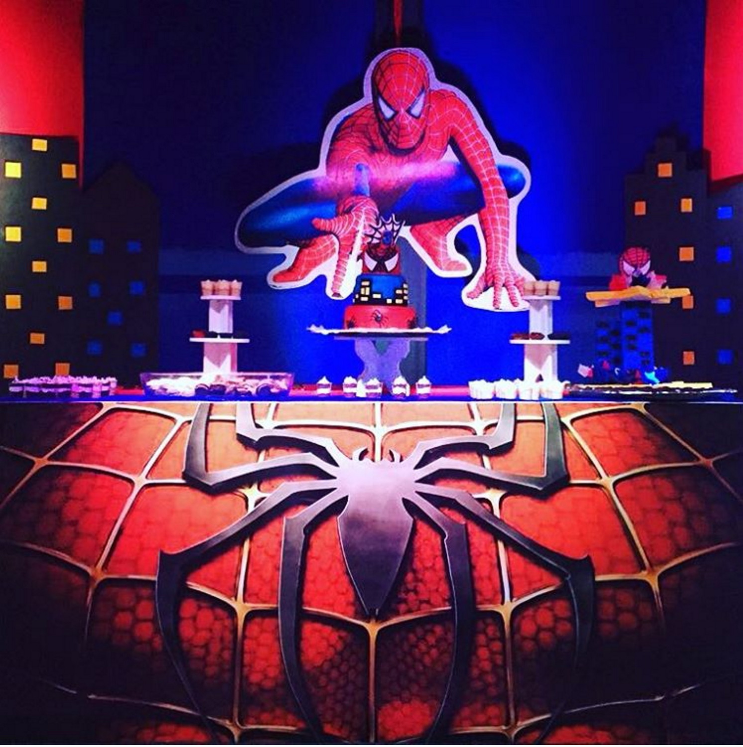 Ideas de decoración para tu fiesta de Spiderman
