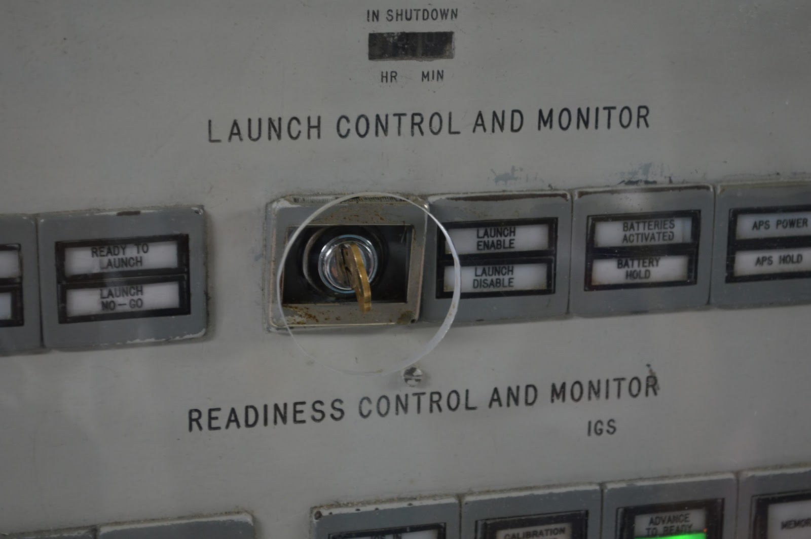 1977 Cortez Motorhome Travels: Turn Your Key Sir!