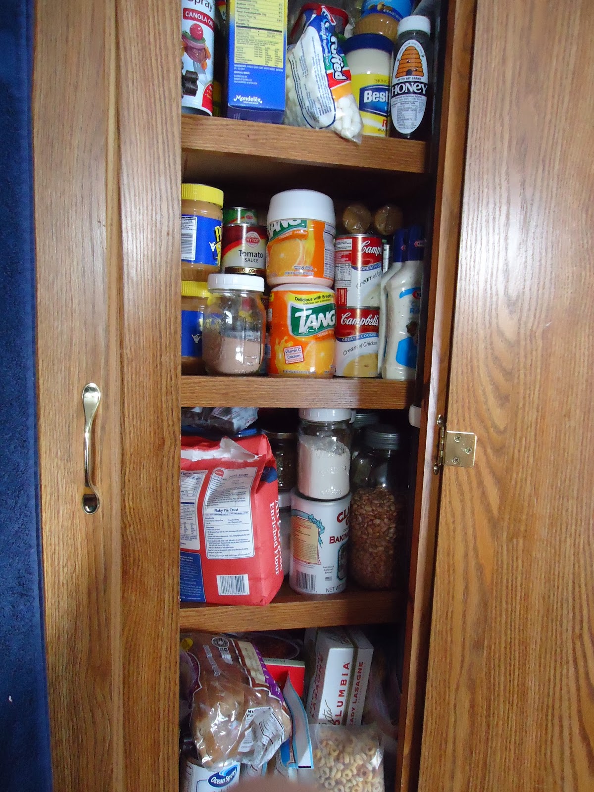 Thrifty Mom In Boise: Our Pantry is FULL