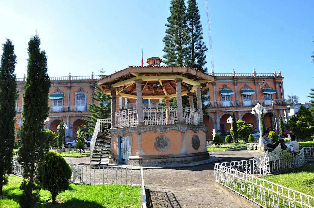Reportero sin fronteras: Villa de Atzalan, Veracruz, México. (10 fotos)
