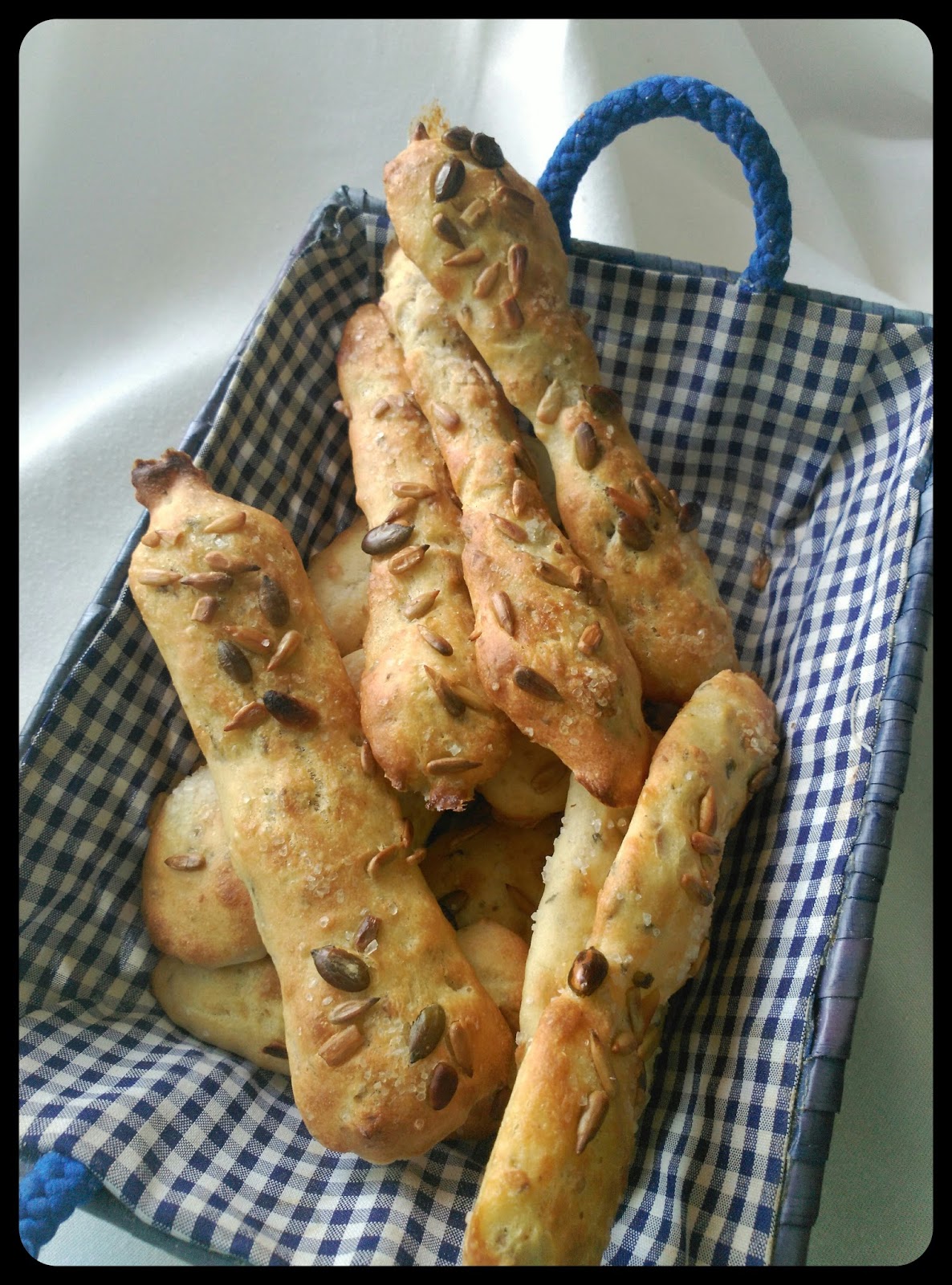 VIRGINIA CONSUSCOSAS: BARRITAS DE PAN DE PIPAS