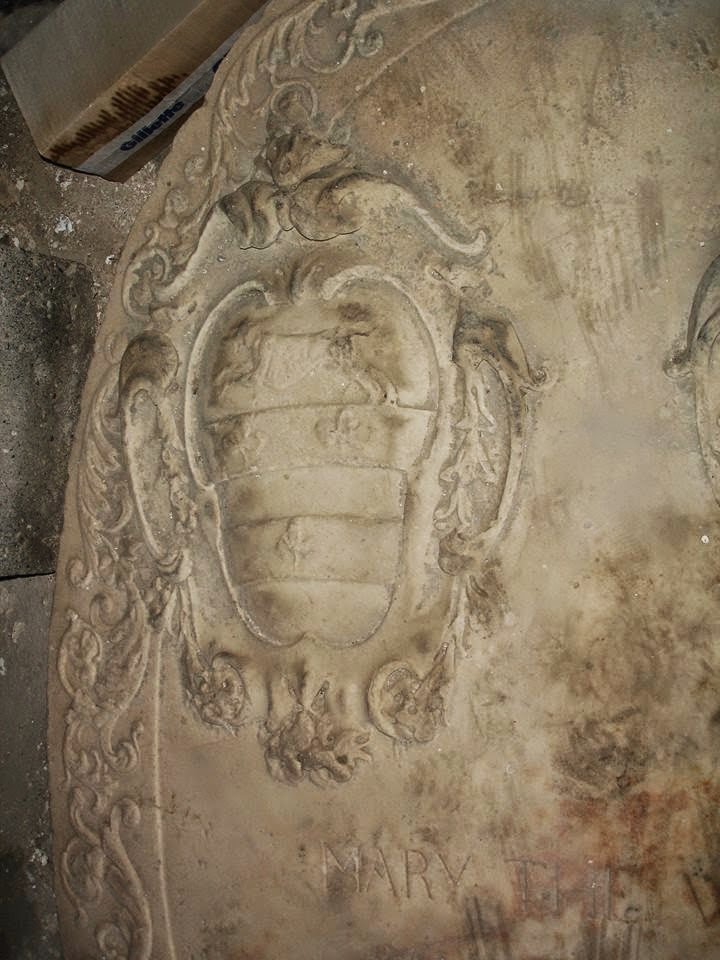 ΜΑΣΟΝΙΚΟ ΣΥΜΒΟΛΟ ΣΕ ΤΑΦΟ ΙΠΠΟΤΩΝ ΤΗΣ ΚΥΠΡΟΥ 250 ΧΡΟΝΙΑ ΠΡΙΝ | Η ΜΟΝΑΞΙΑ ...