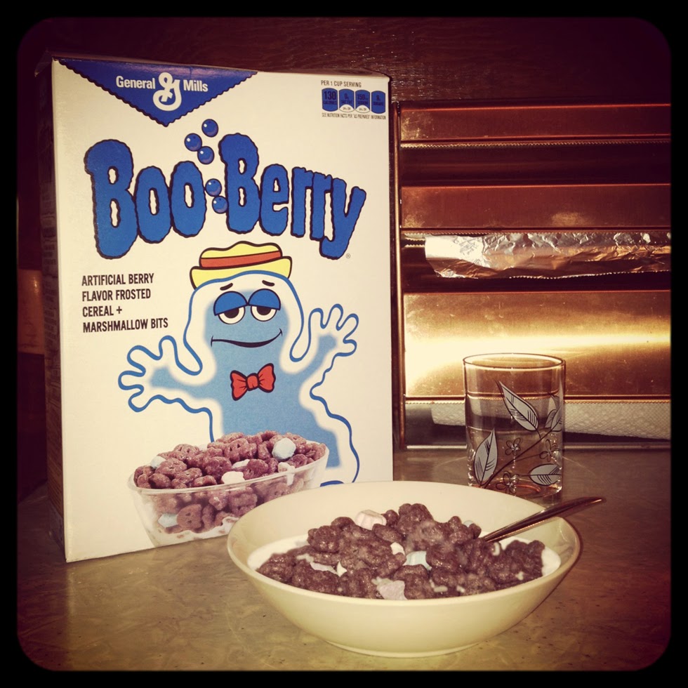 Neato Coolville: TASTE TESTING THE MONSTER CEREALS OF 2013