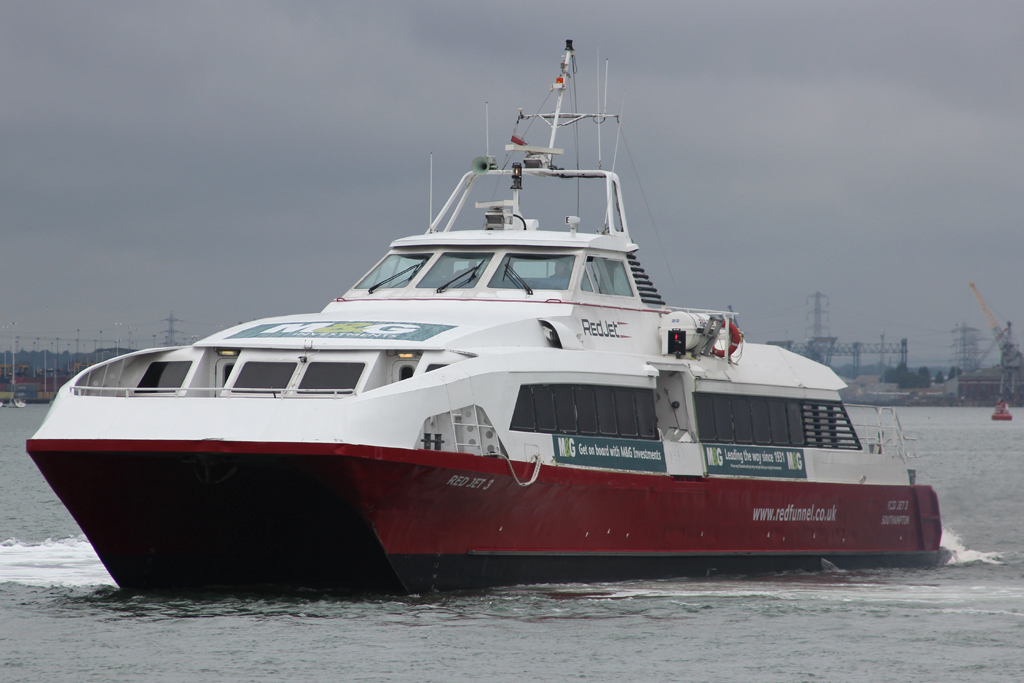 UK Shipping: RED JET 3 at Southampton 02/09/2012