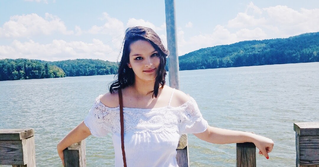 Sunday Chit Chat #01 | Skylar Elizabeth